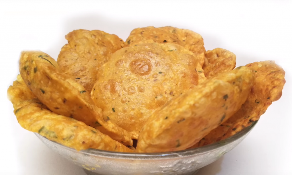 Learn how to make Quick and simple Aloo Puri | Hyderabadi Ruchulu