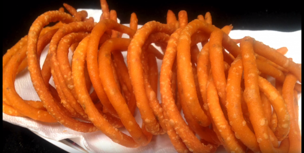 Crispy Rings | Chegodilu | Snack Recipe - Hyderabadi Ruchulu