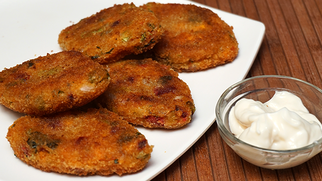 Veg Cutlet - Vegetable Cutlet Recipe - Hyderabadi Ruchulu